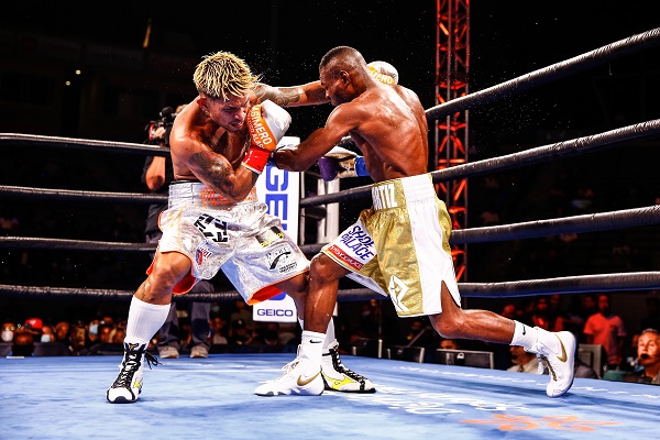 El promotor de Casimero y Pacquiao califica de El promotor de Casimero y Pacquiao califica de